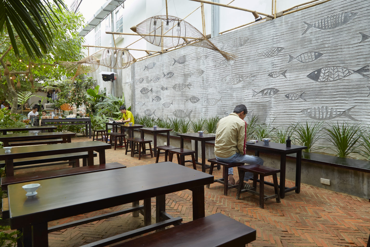 Traditional Vietnamese Design Elements Blend With Modern In This ...